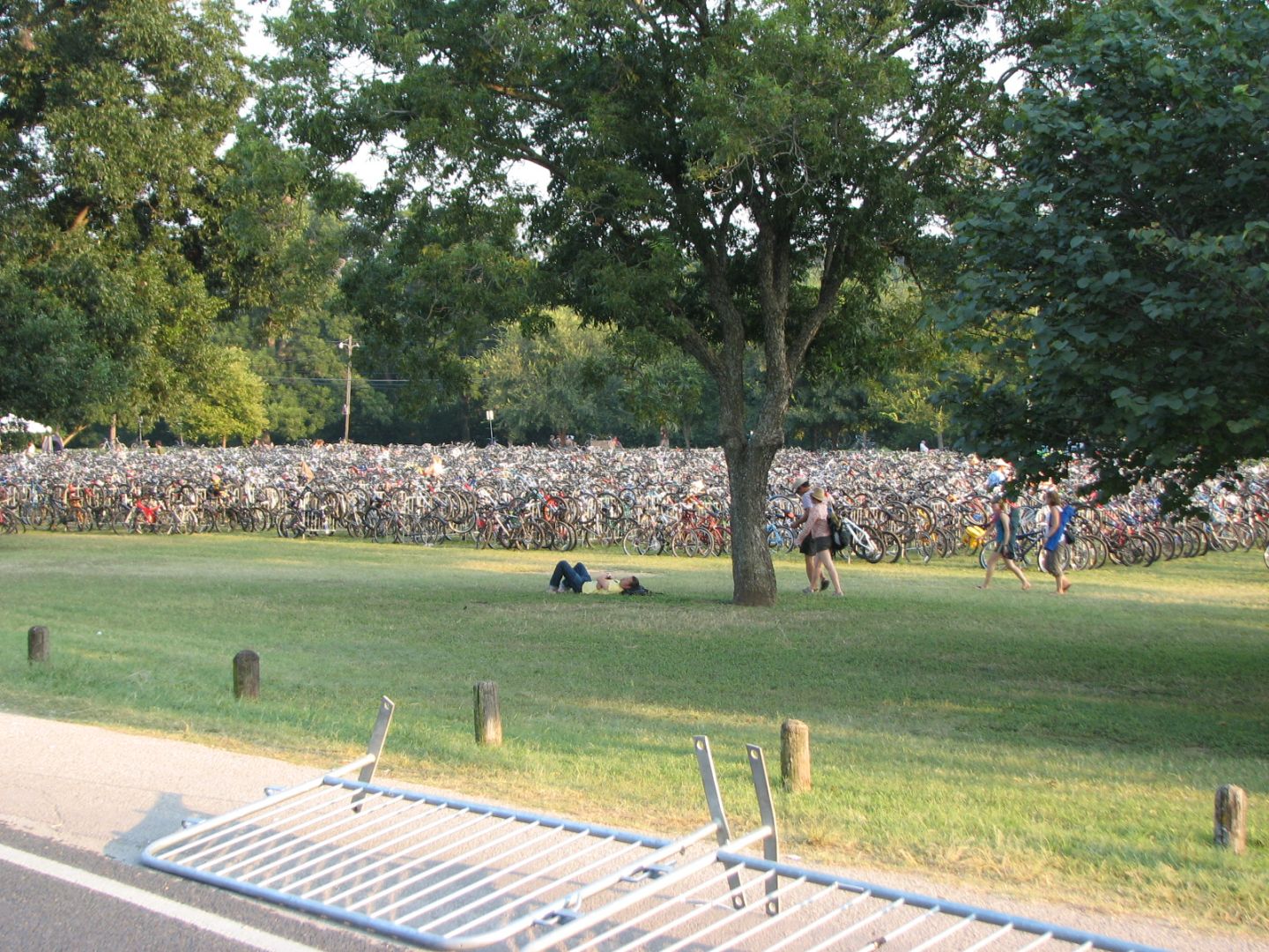 Awesome Bike Rack « MyConfinedSpace