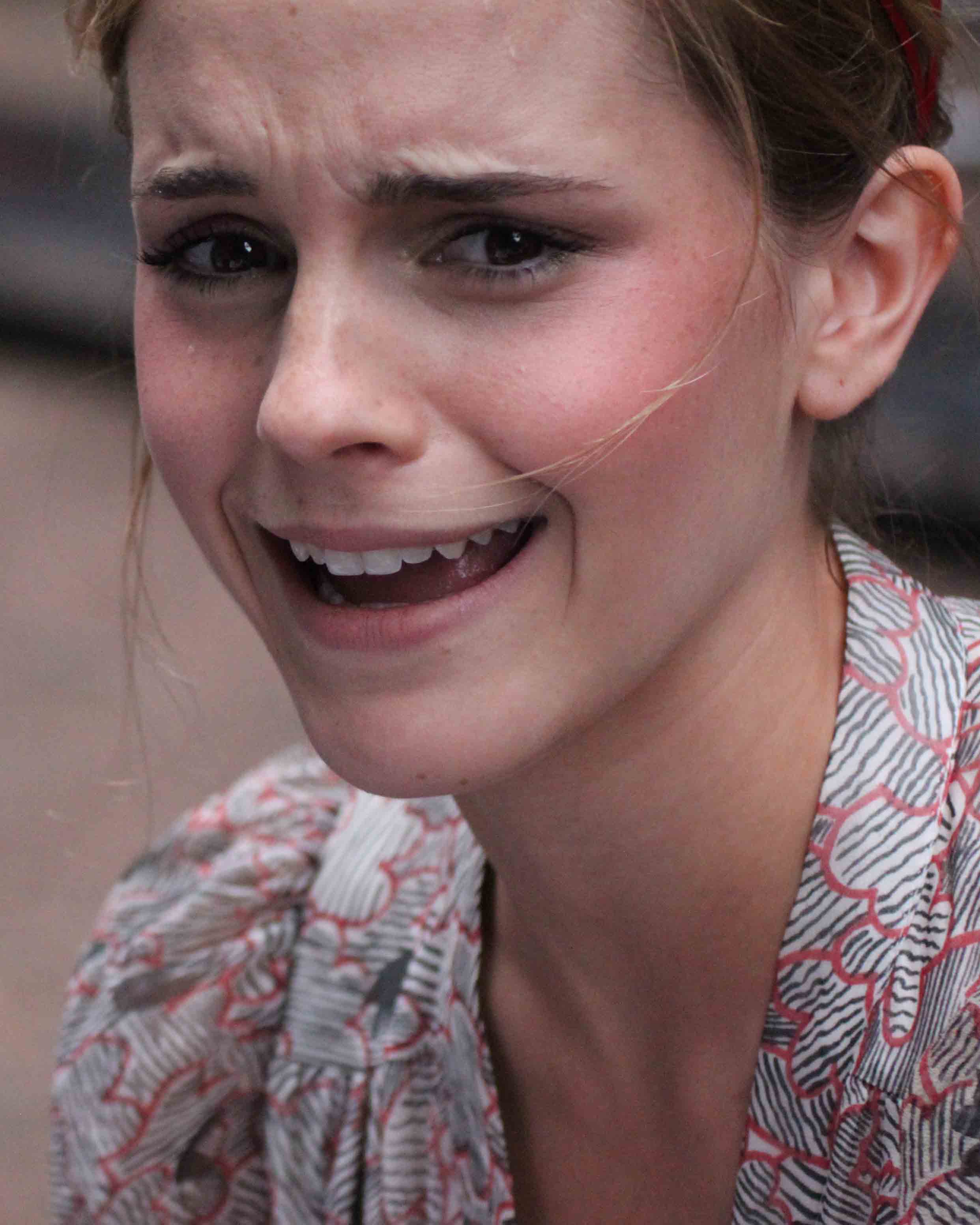 emma is crying - MyConfinedSpace