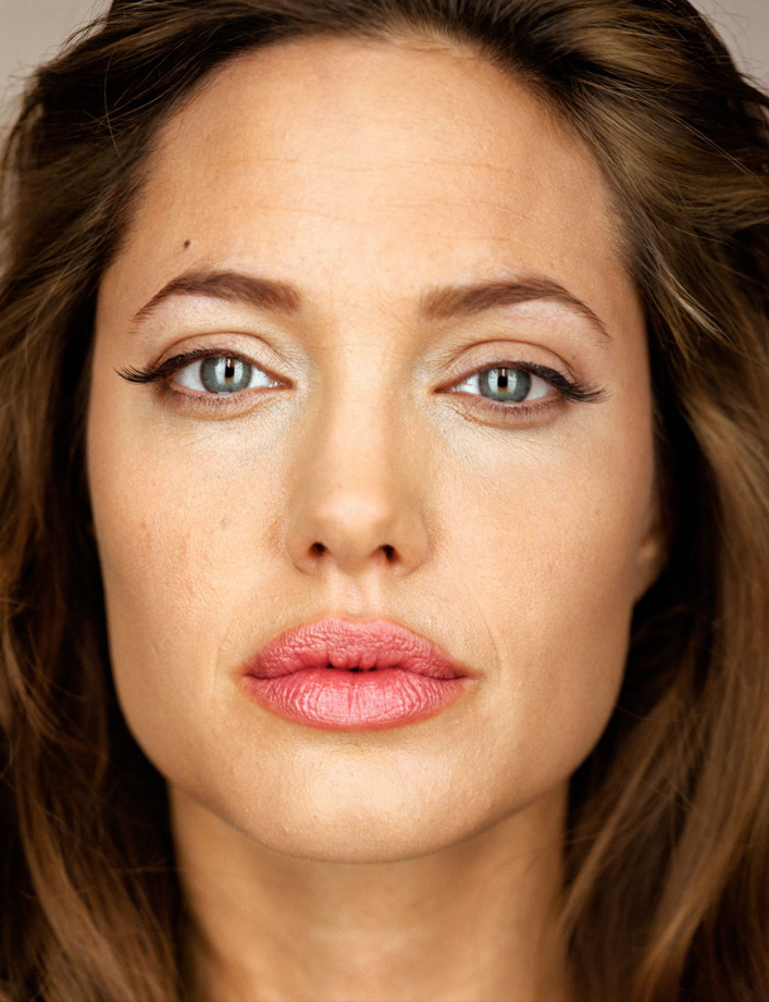 angelina jolie close up - MyConfinedSpace