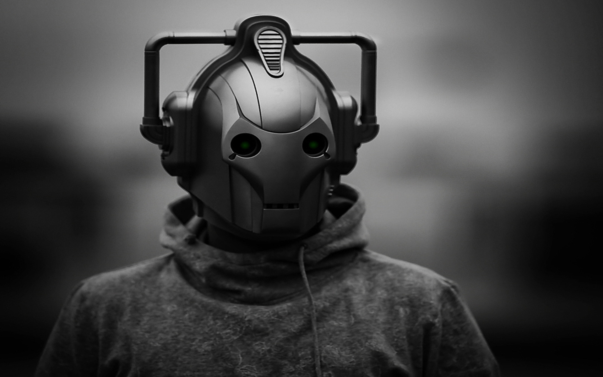 the cybermen have green eyes - MyConfinedSpace