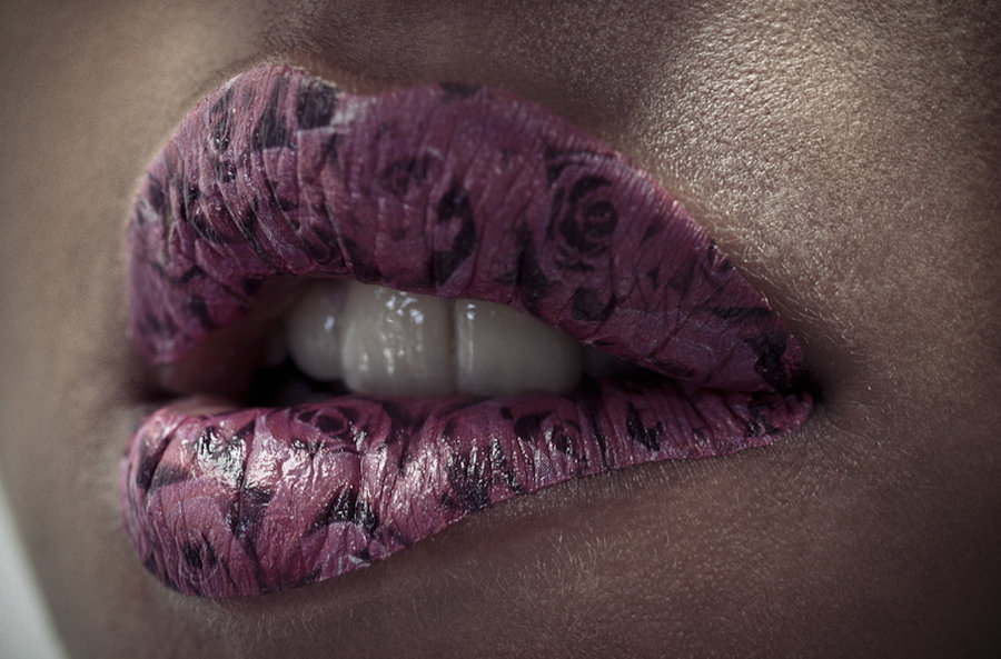 textured lips - MyConfinedSpace