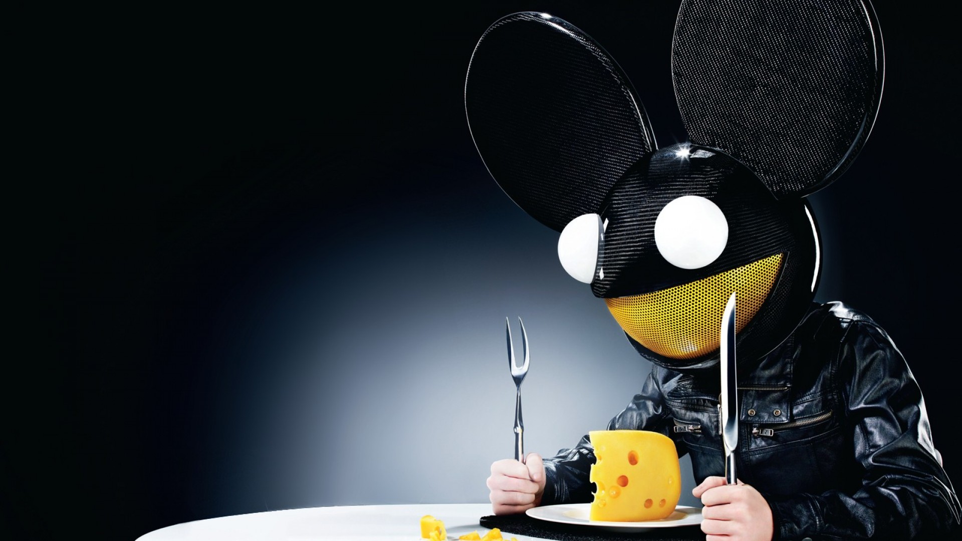 deadmouse cheese - MyConfinedSpace