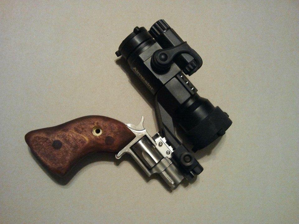 Pistol Scope - MyConfinedSpace