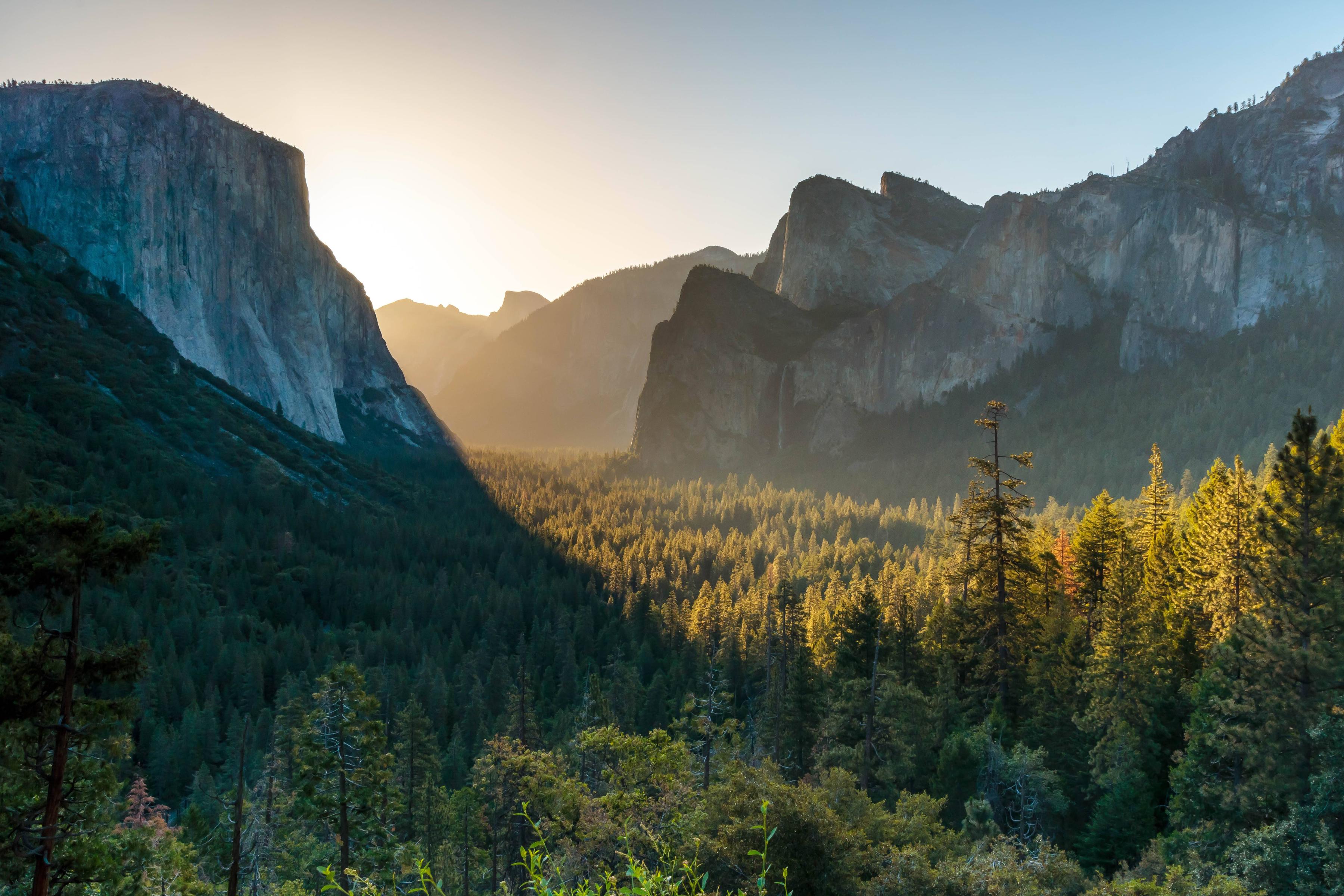 Beautiful Valley - MyConfinedSpace