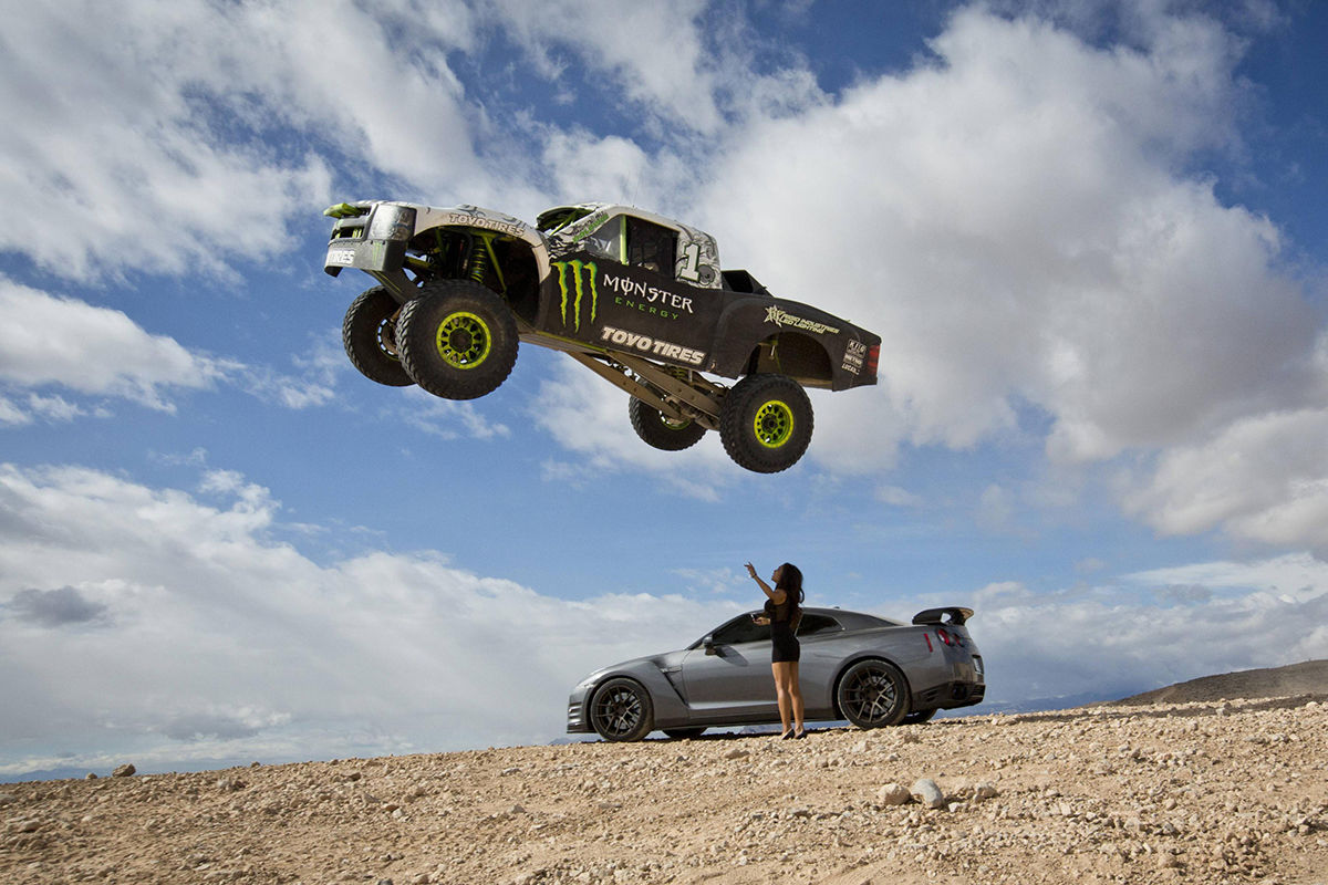 Floating truck - MyConfinedSpace