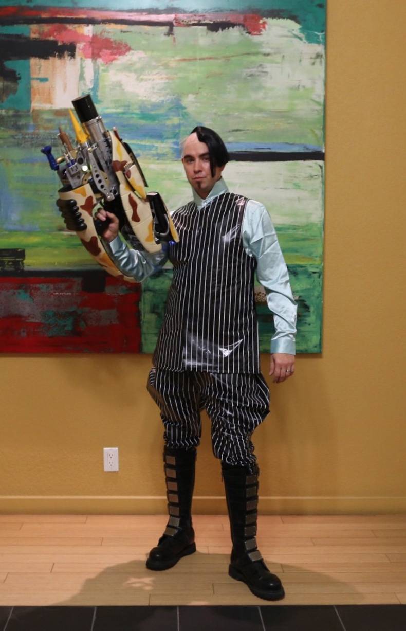 5th Element Cosplay - MyConfinedSpace