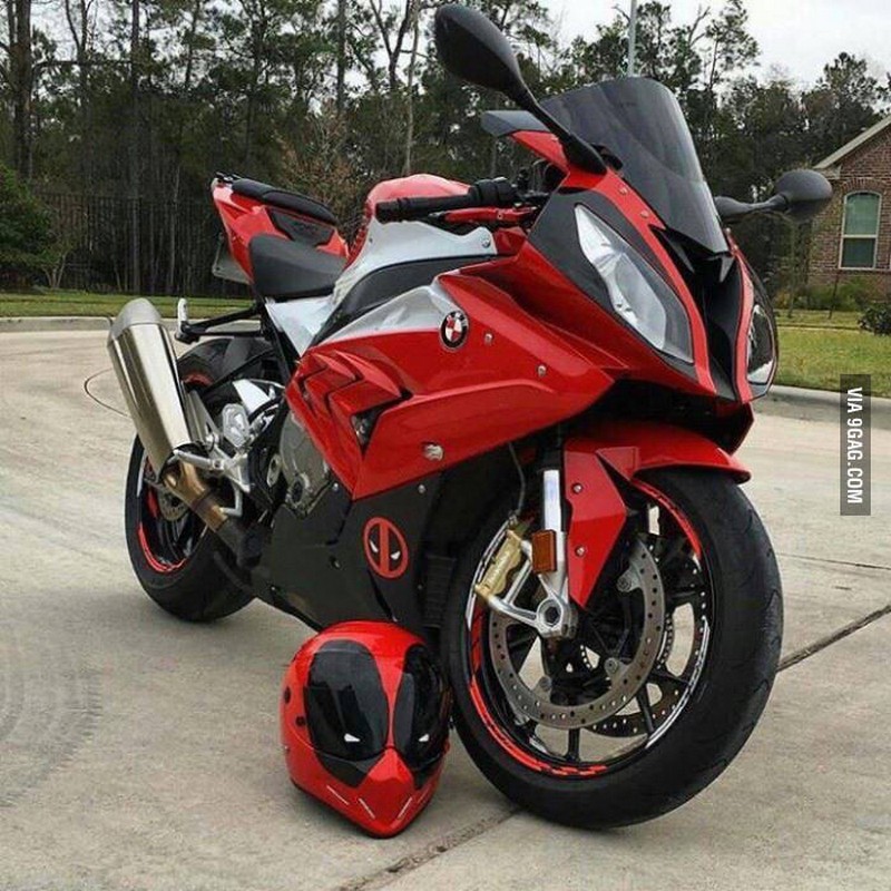 deadpool motorcycle and helmet - MyConfinedSpace MyConfinedSpace