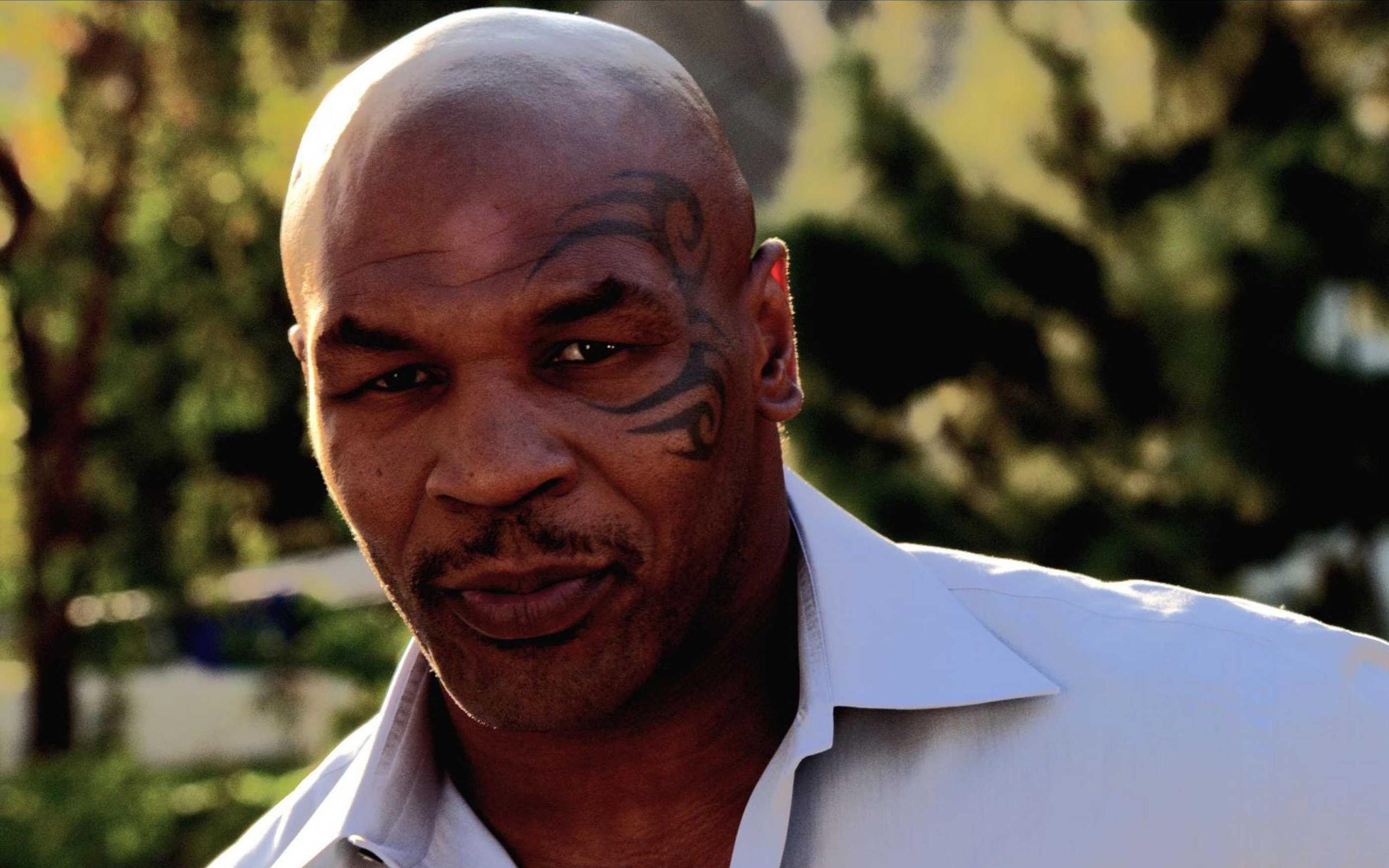 Tyson with his face tattoo « MyConfinedSpace