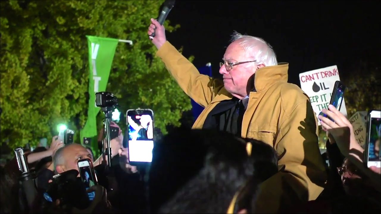 Bernie Sanders’ Surprise Speech Outside the White House on Rejecting ...