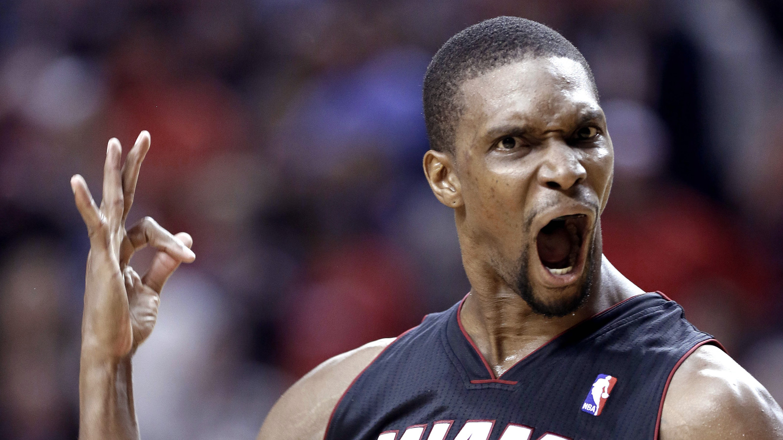 Chris Bosh hold up a gang sign - MyConfinedSpace