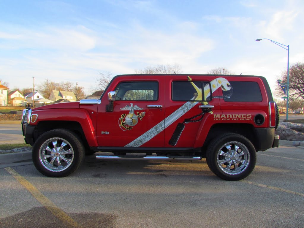 Marine Corps recruiting Hummer - MyConfinedSpace