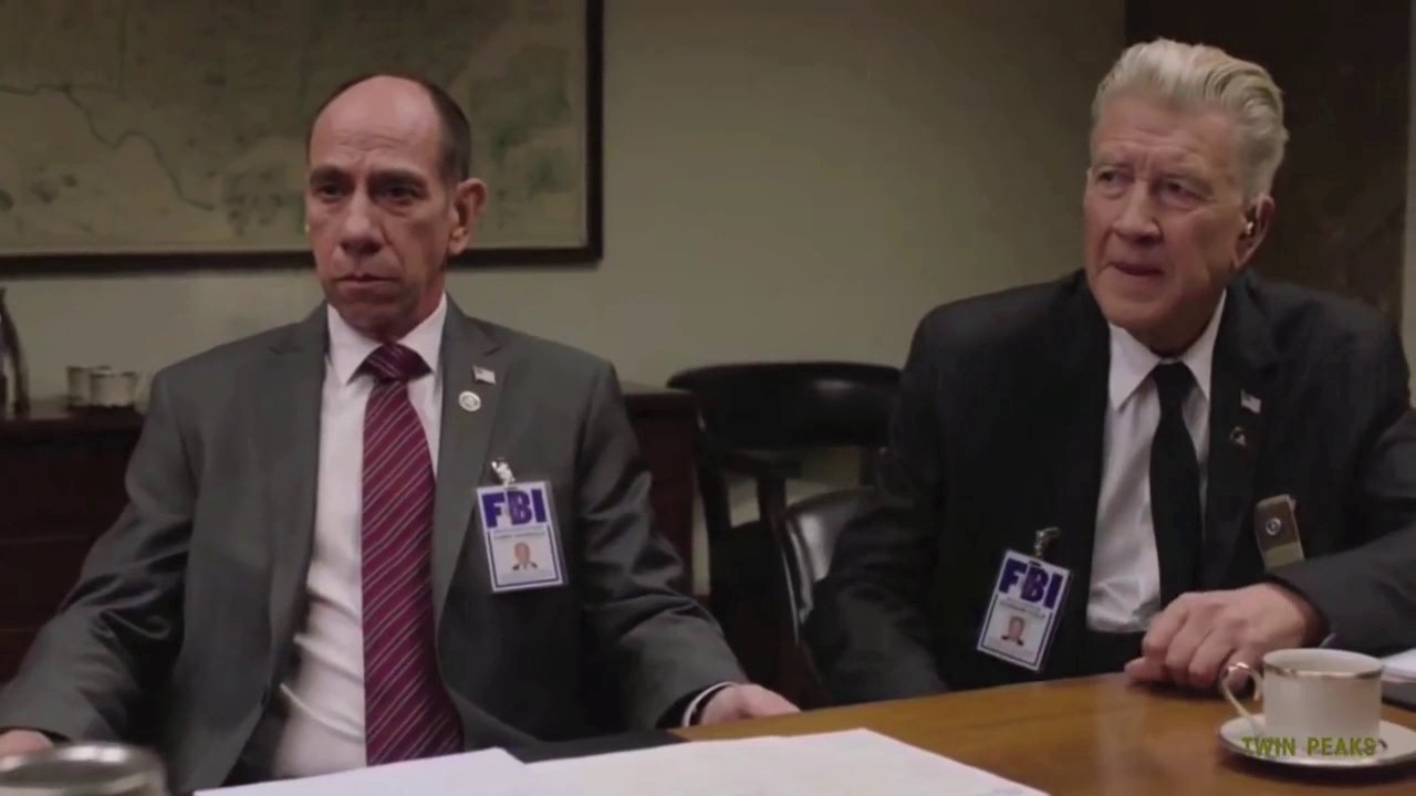 Gordon Cole reacts - MyConfinedSpace