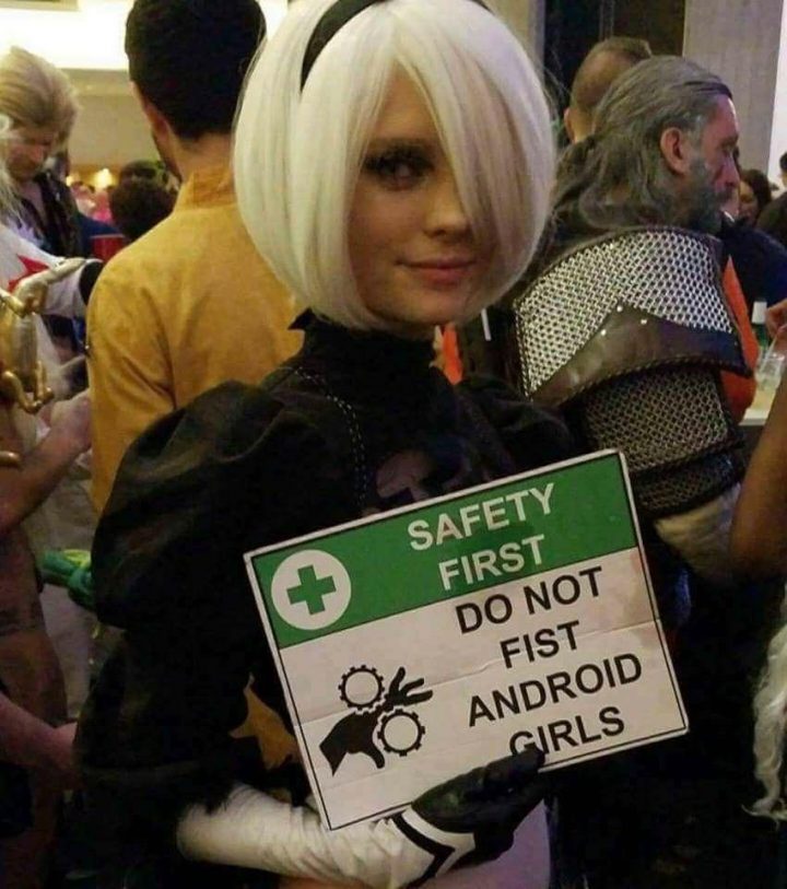 do not fist android girls - MyConfinedSpace