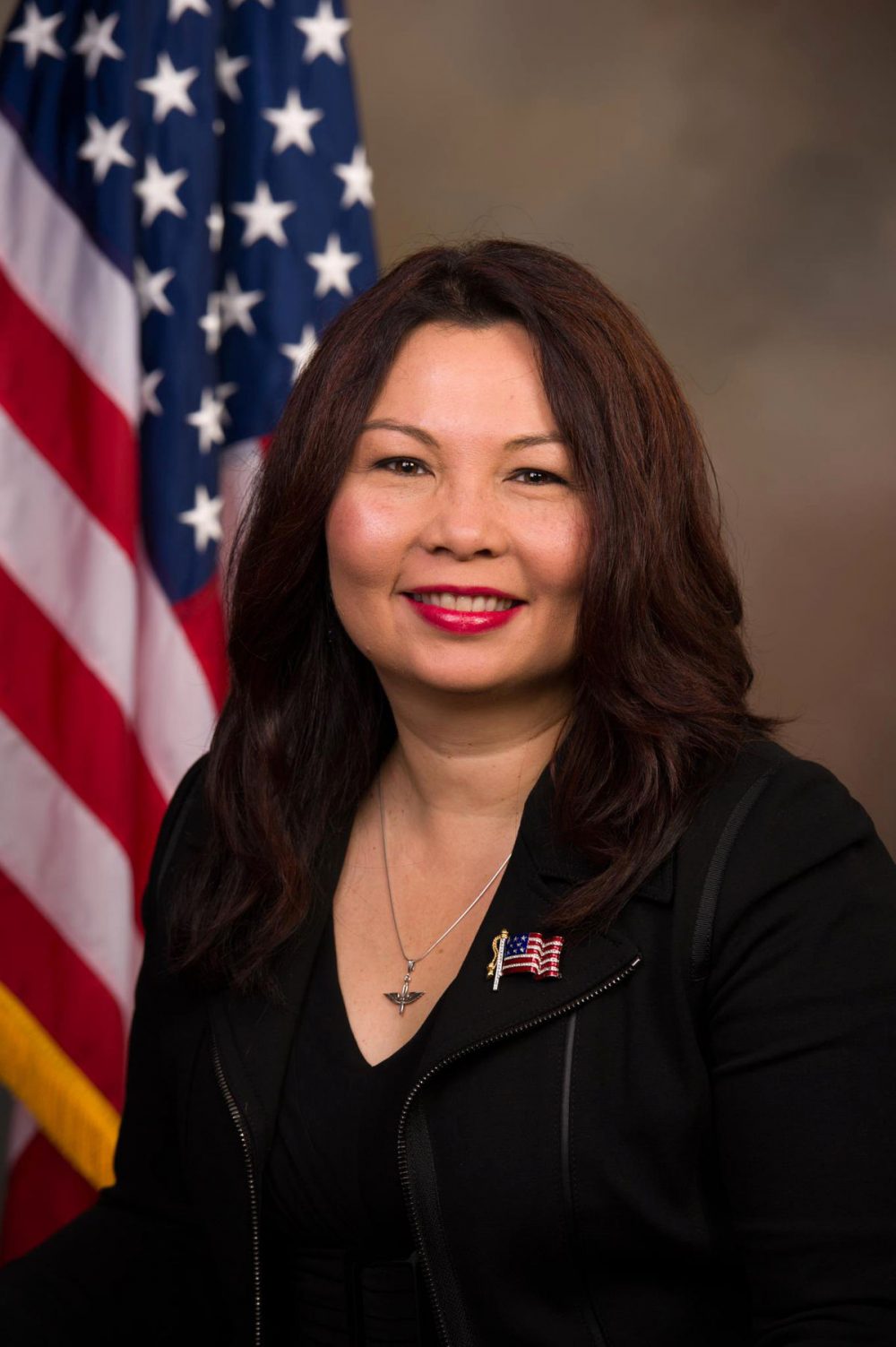 Tammy Duckworth’s Official Portrait 113th Congress - MyConfinedSpace