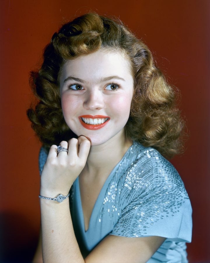 Shirley Temple holding her chin - MyConfinedSpace MyConfinedSpace
