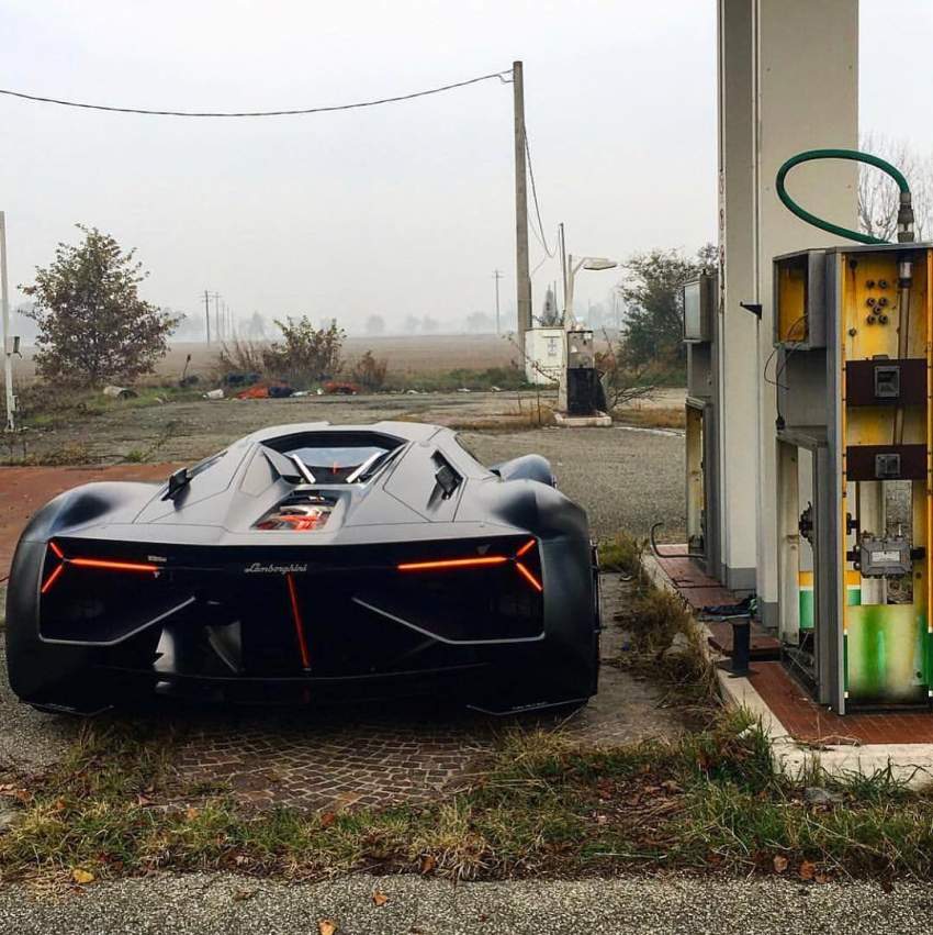 Abandoned Lambo Fill Up - MyConfinedSpace