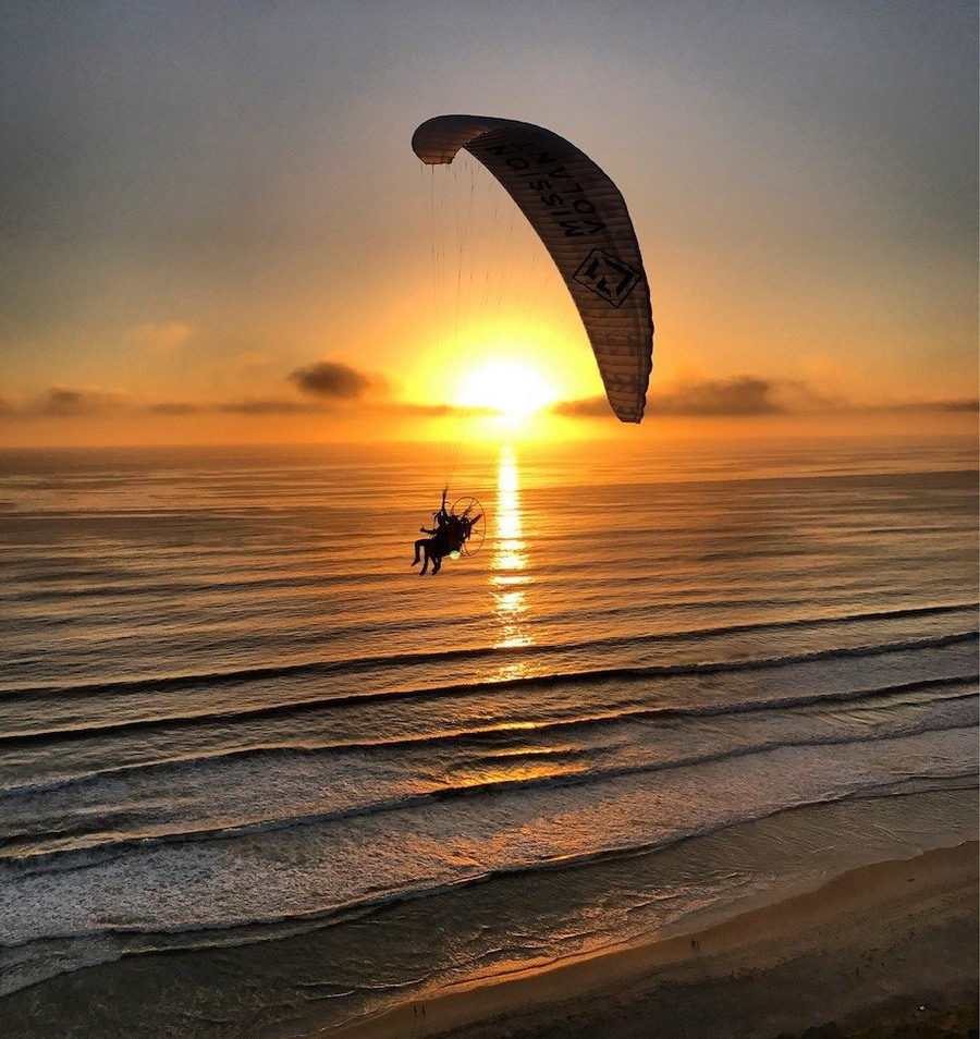 sunset paragliding - MyConfinedSpace