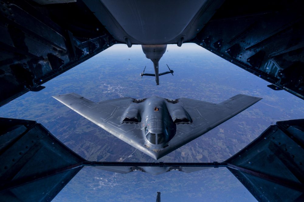 Mid Air Refueling - MyConfinedSpace