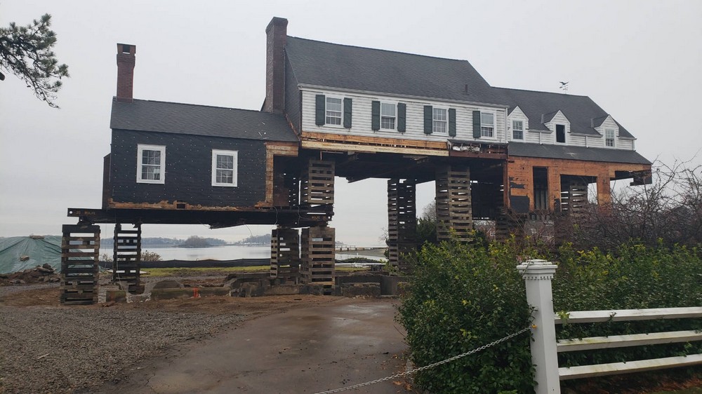 raised house - MyConfinedSpace