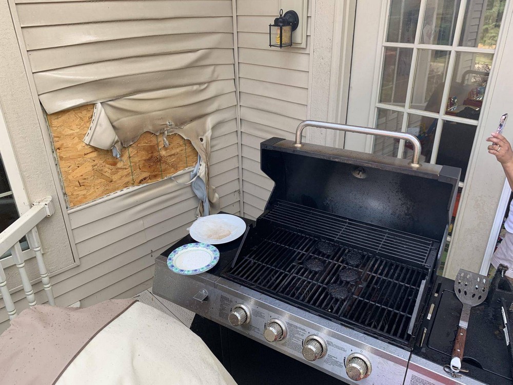 melted house - MyConfinedSpace