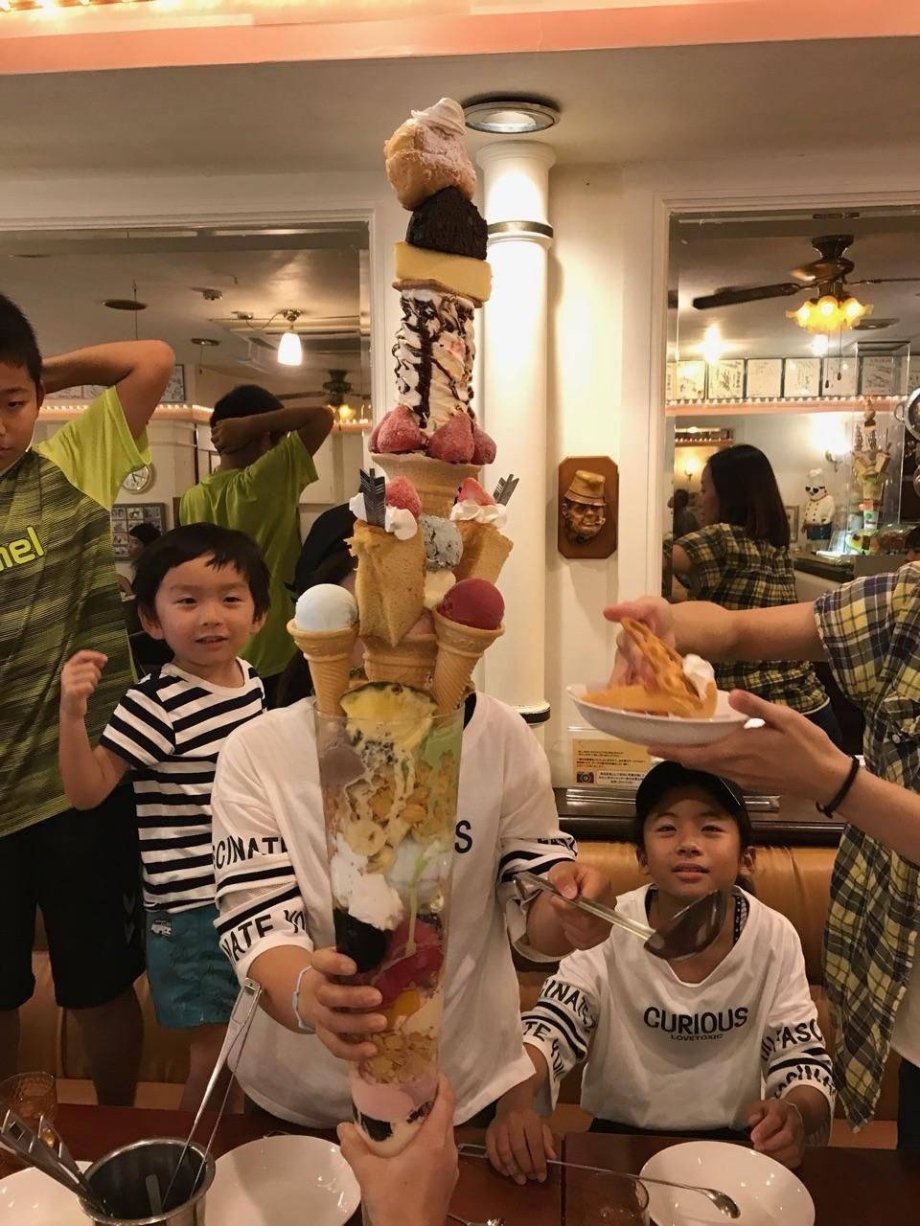 massive icecream tower - MyConfinedSpace