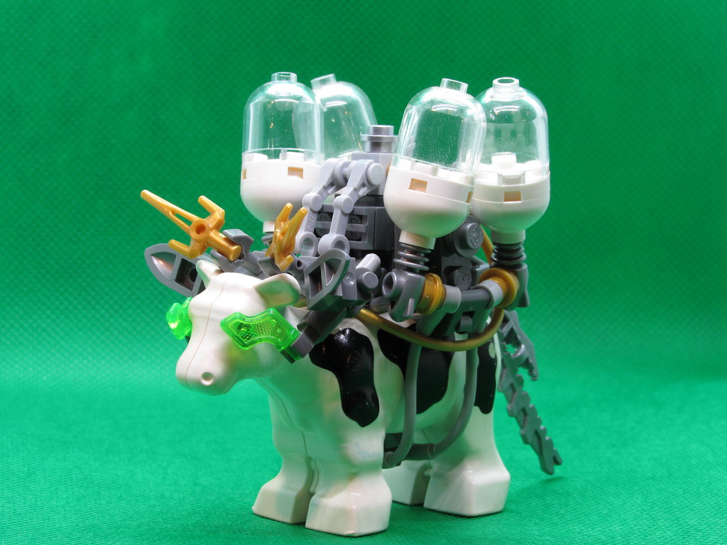 Cybercow 2077 - MyConfinedSpace