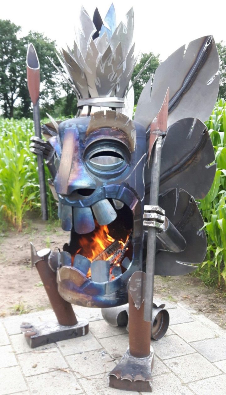 Tiki Fire Pit - MyConfinedSpace
