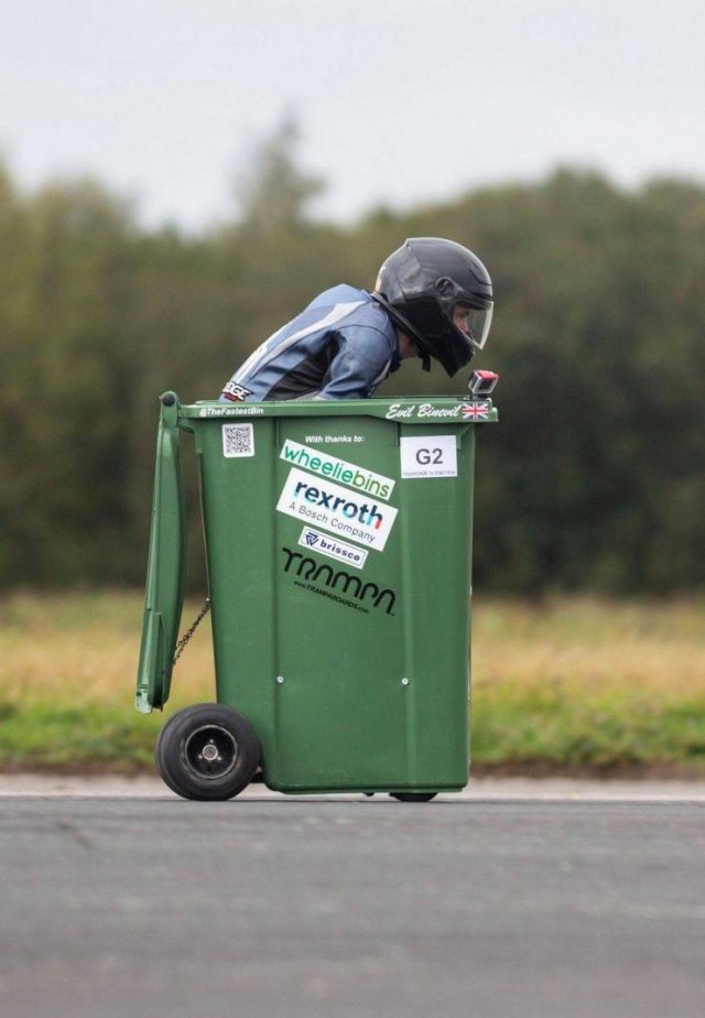 trash racer - MyConfinedSpace