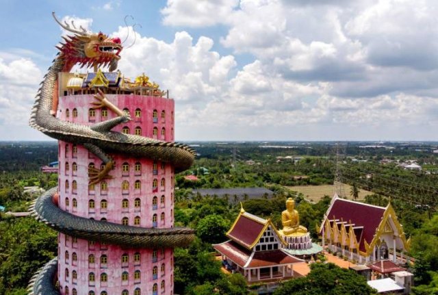 dragon building - MyConfinedSpace
