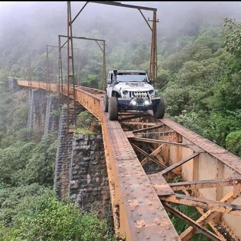 insane bridge drive - MyConfinedSpace