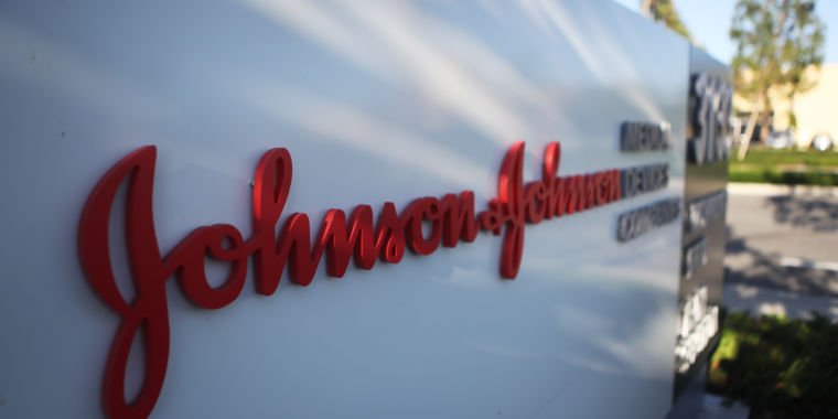 Factory mix-up spoils 15 million doses of J&J COVID vaccine ...