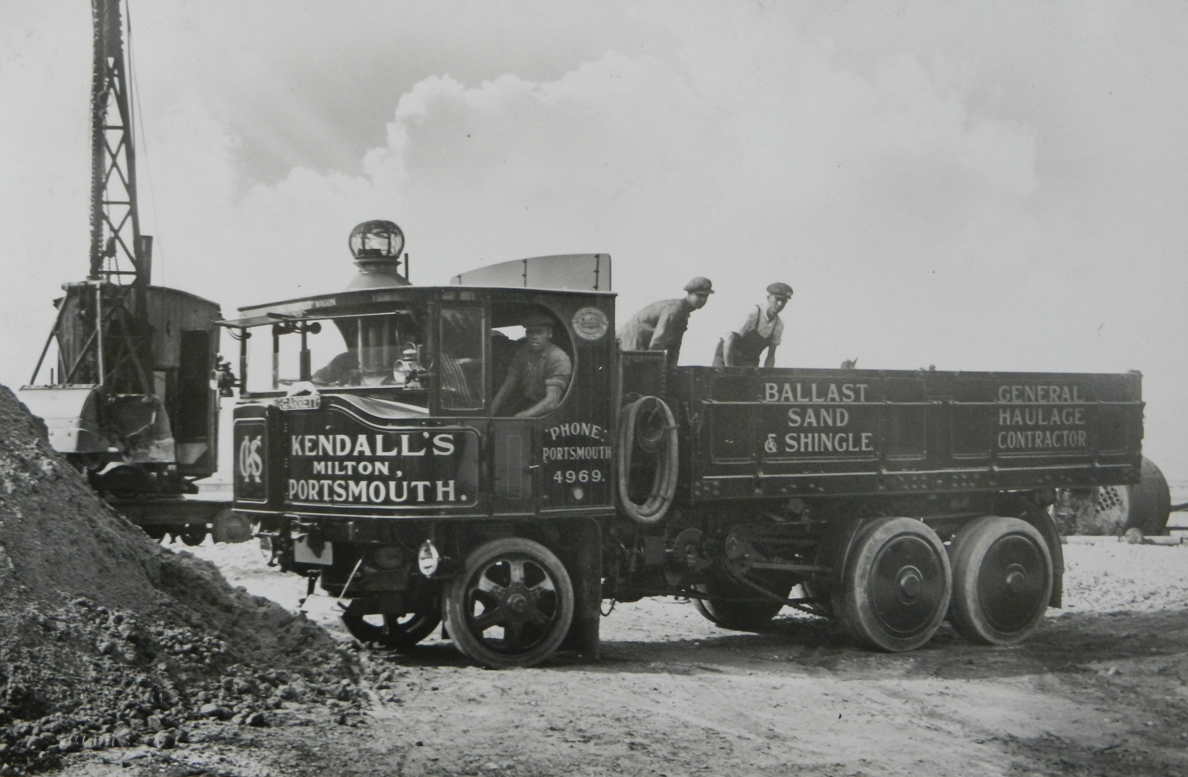 Garrett six-wheeled tipping wagon 1931 - MyConfinedSpace