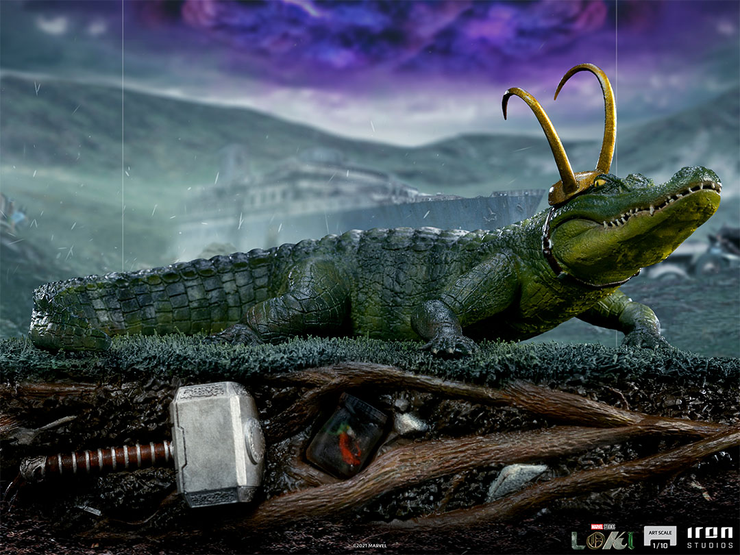 The Alligator Loki gets his statue by Iron Studios - MyConfinedSpace