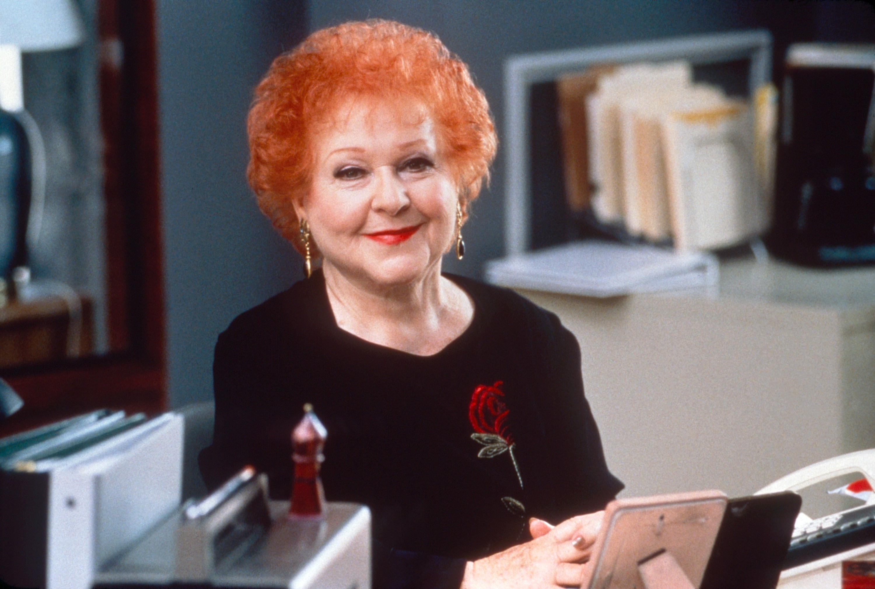 Estelle Harris, Mrs. Costanza on ‘Seinfeld,’ Dead at 93 ...