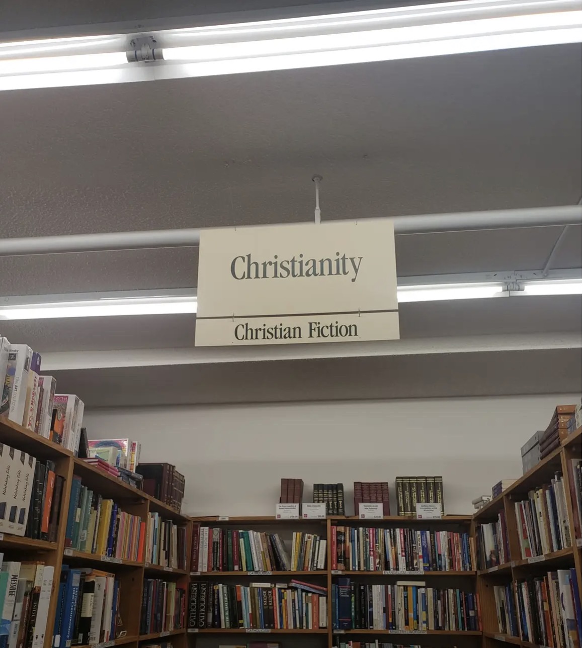 Redundant sign is redundant - MyConfinedSpace