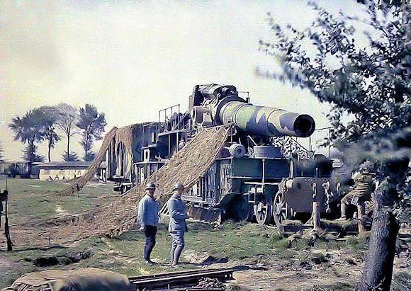 French heavy railway guns during WW1 [580×411] - MyConfinedSpace