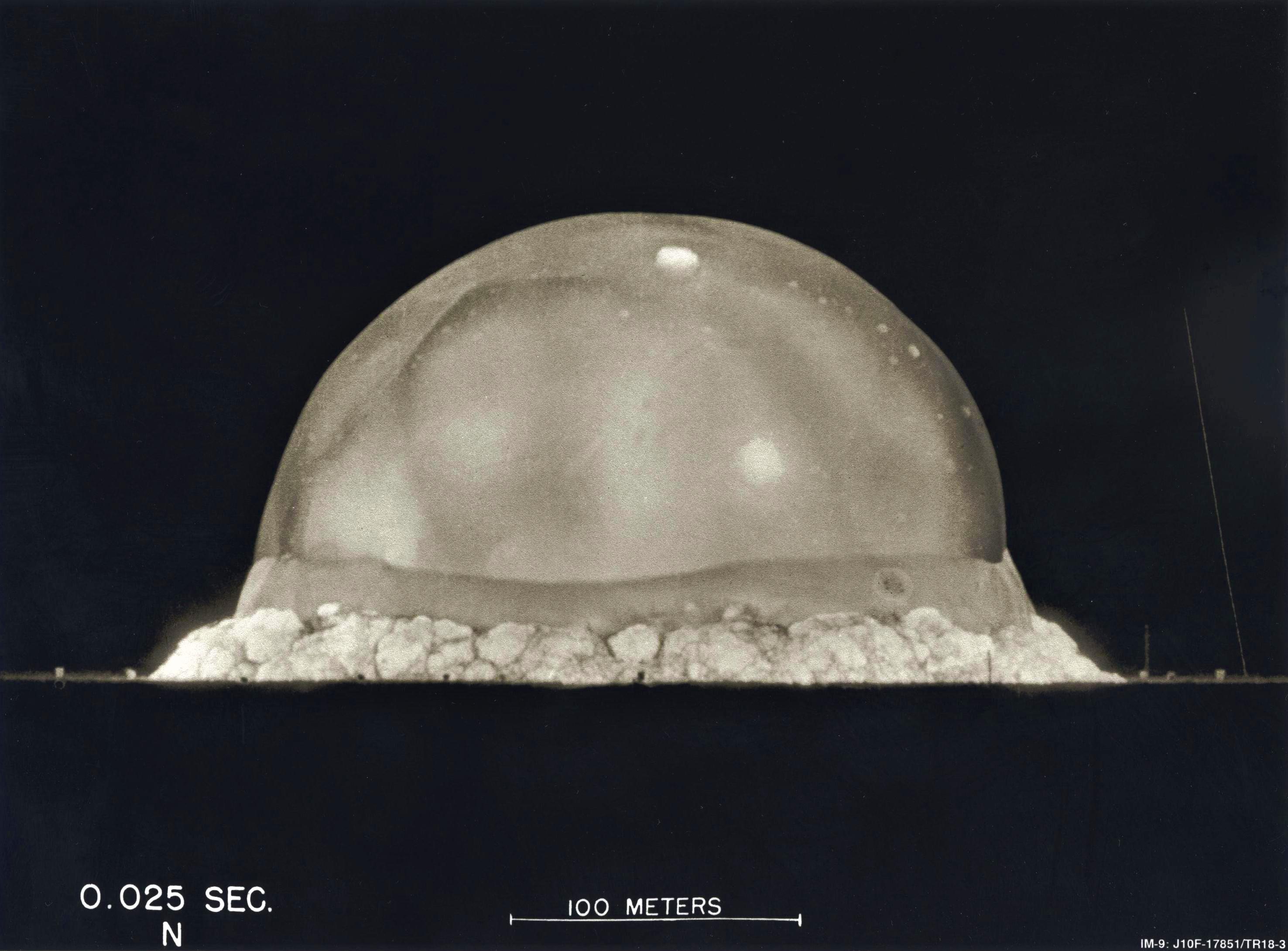 Trinity, the world’s first nuclear explosion, 25 milliseconds after ...