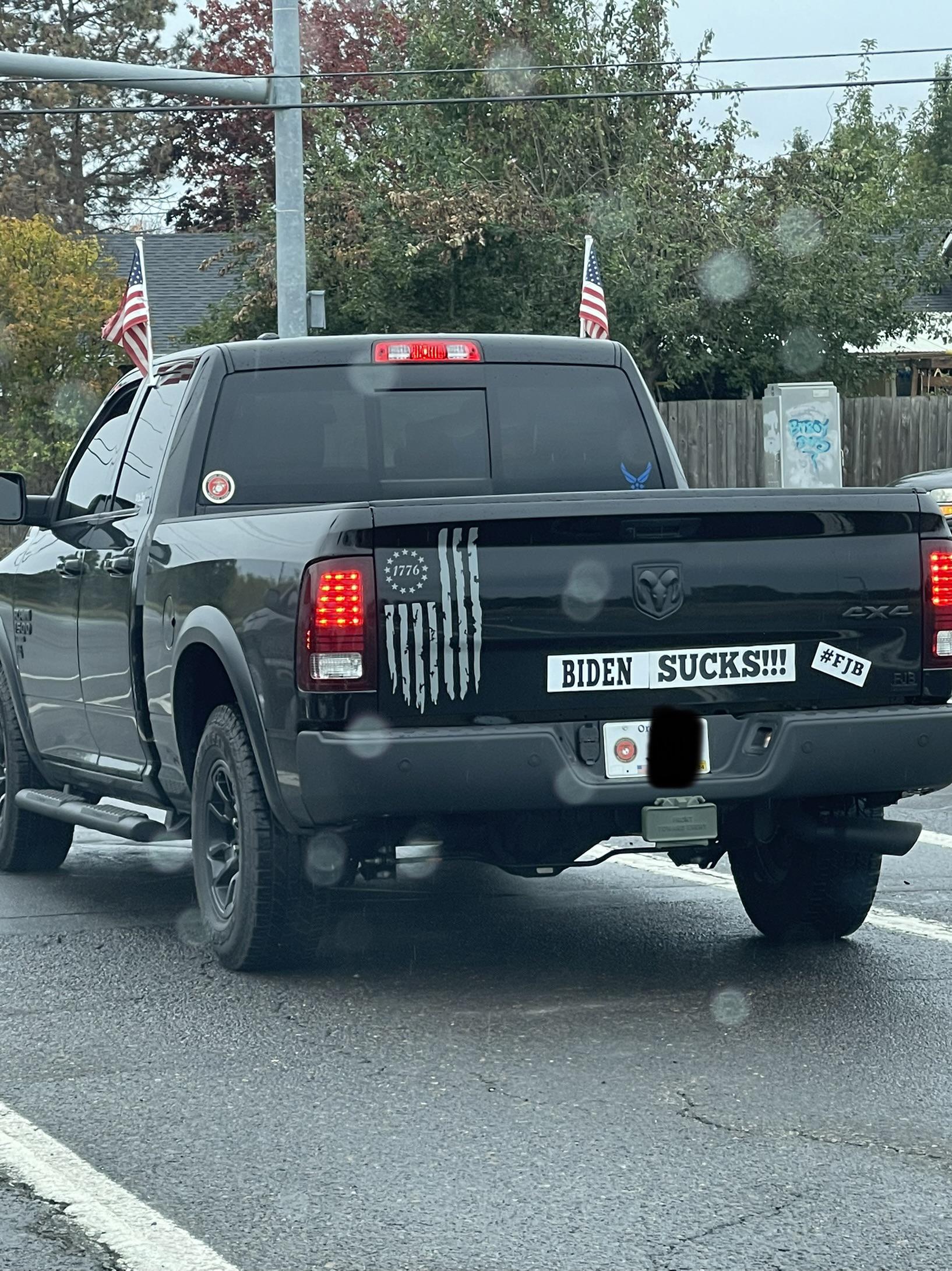 Saw this derpy lil Devil Dog today on the way to work. - MyConfinedSpace