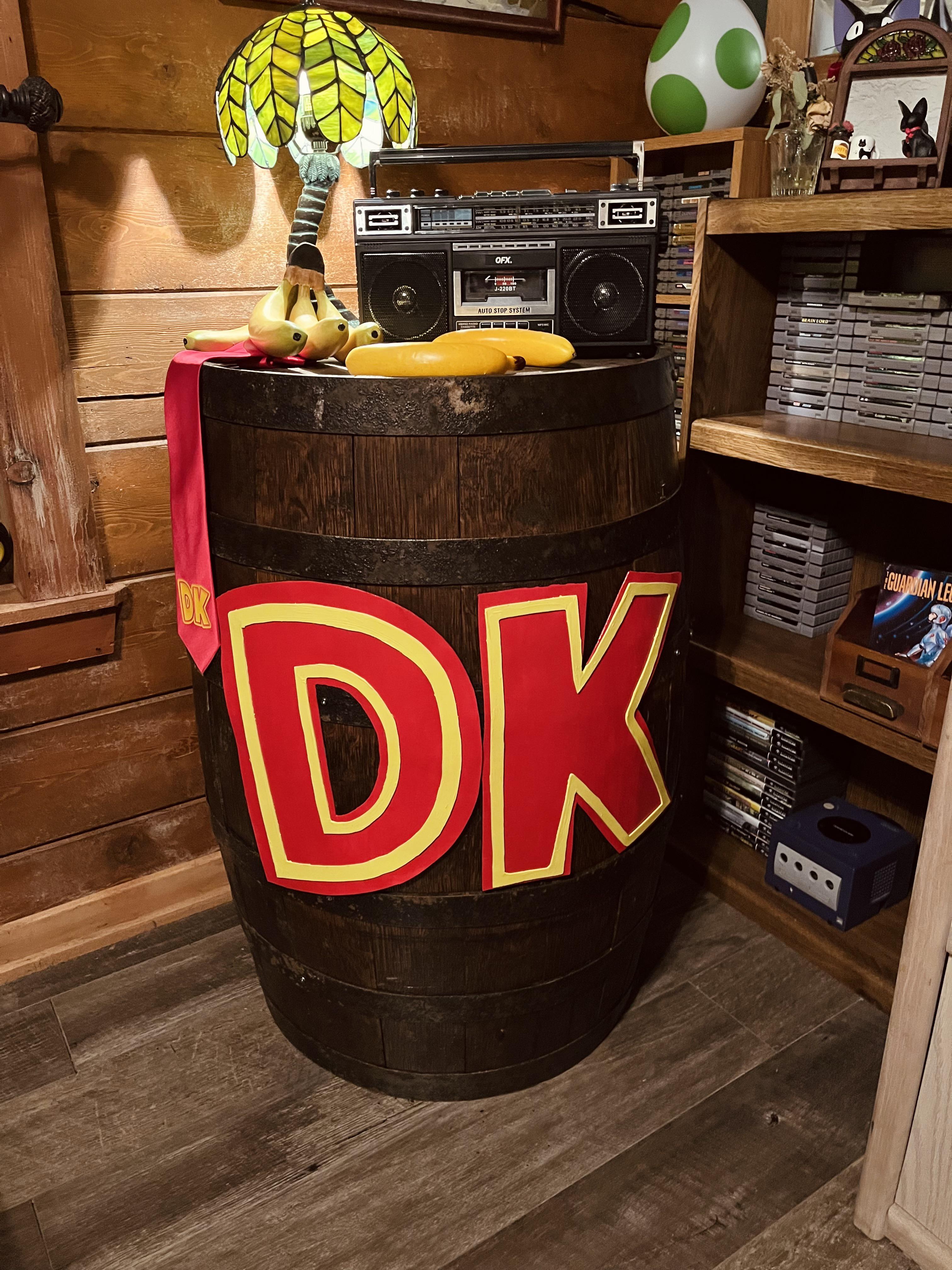 Surprised my fiancé who has always wanted a real-life DK barrel for his ...