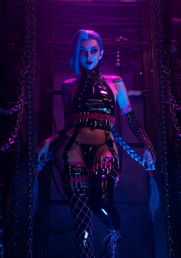 Jinx cosplay by Xenon - MyConfinedSpace