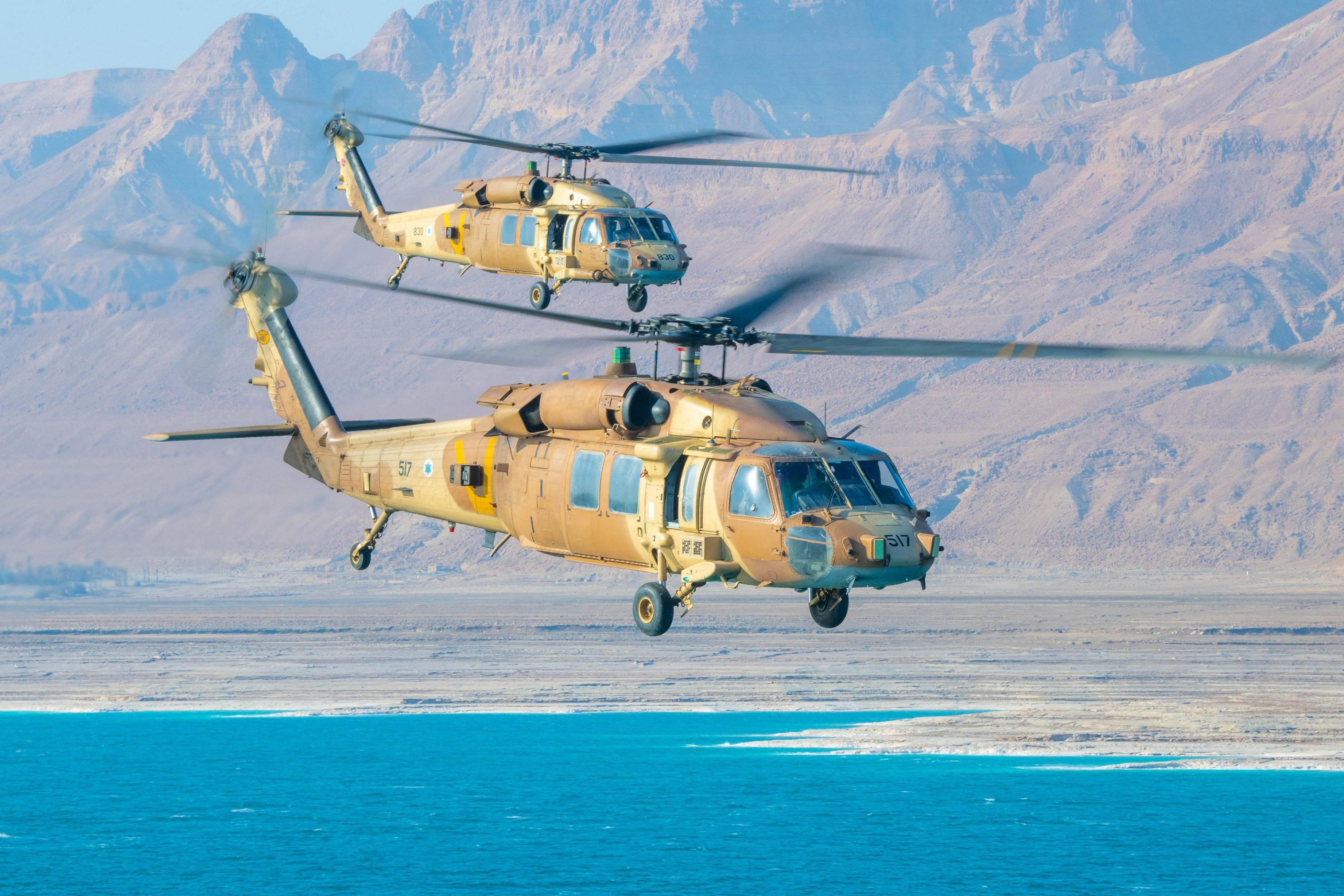 2 Israeli Air Force Blackhawks in flight - MyConfinedSpace