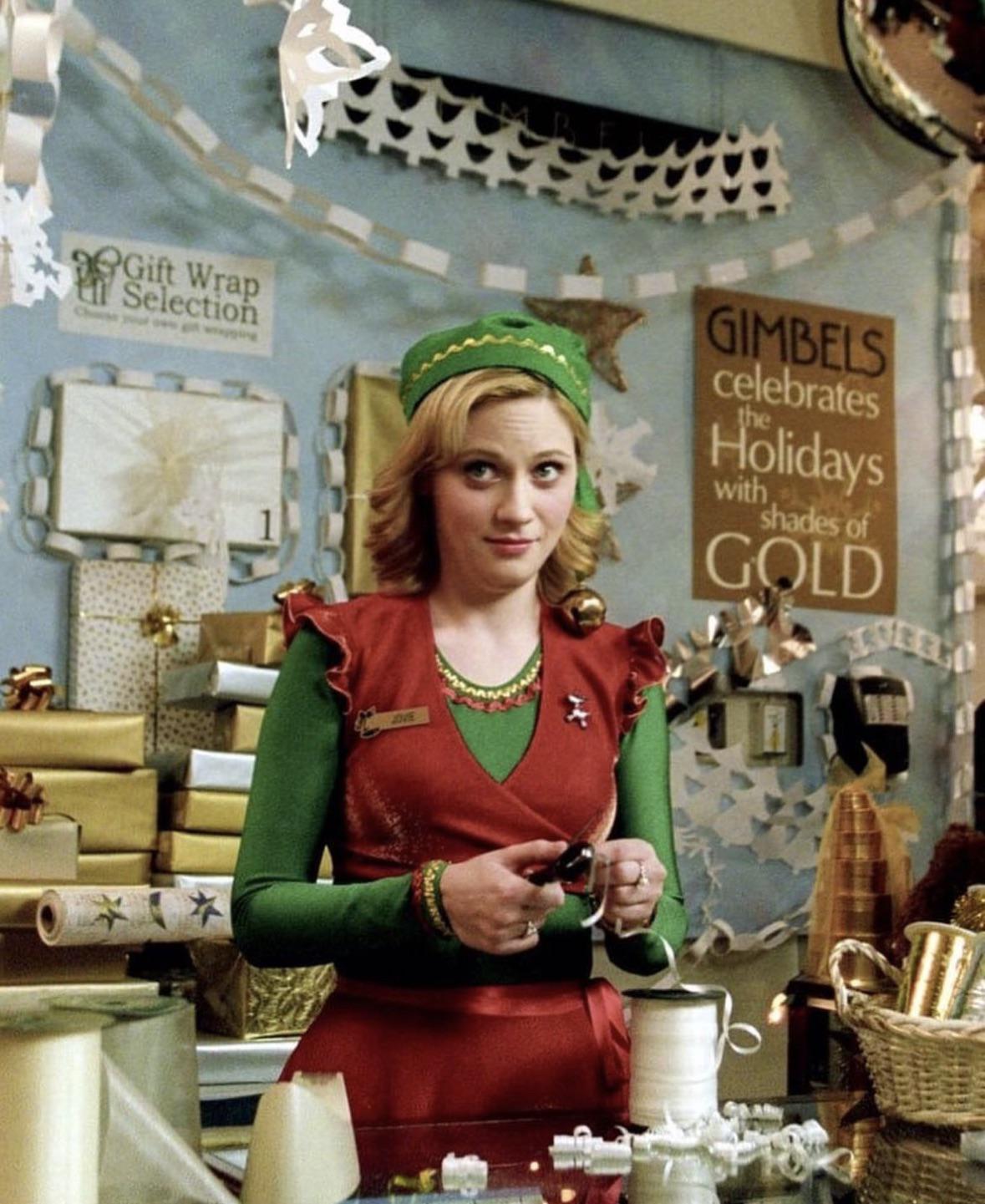 Zooey was the cutest elf ever! - MyConfinedSpace
