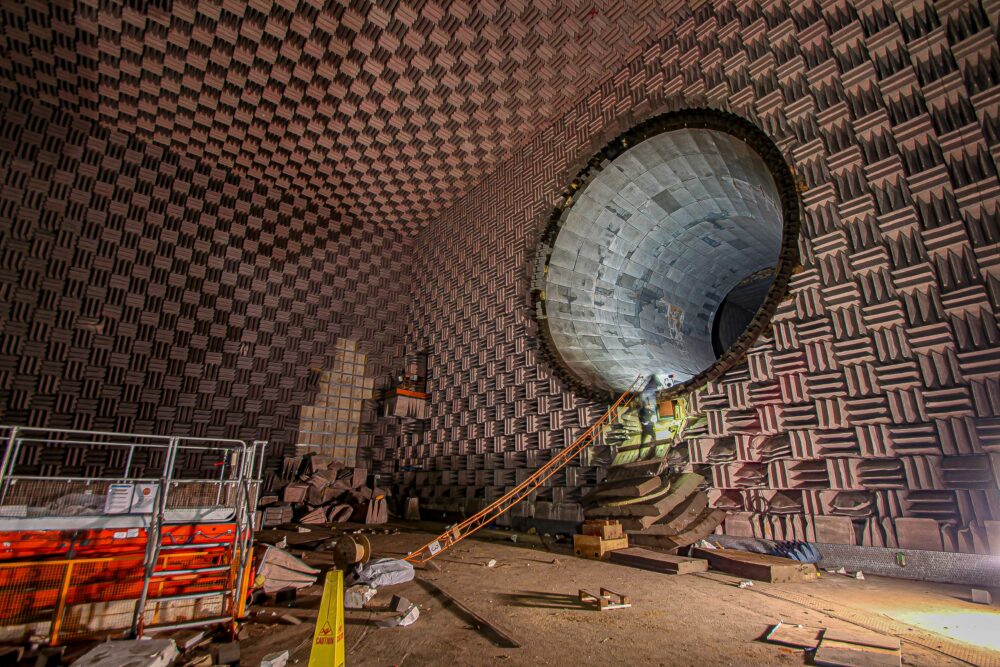 An abandoned jet engine testing facility I explored - MyConfinedSpace