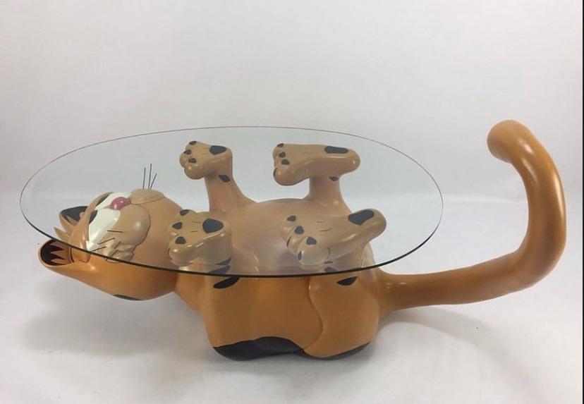 This Garfield table - MyConfinedSpace