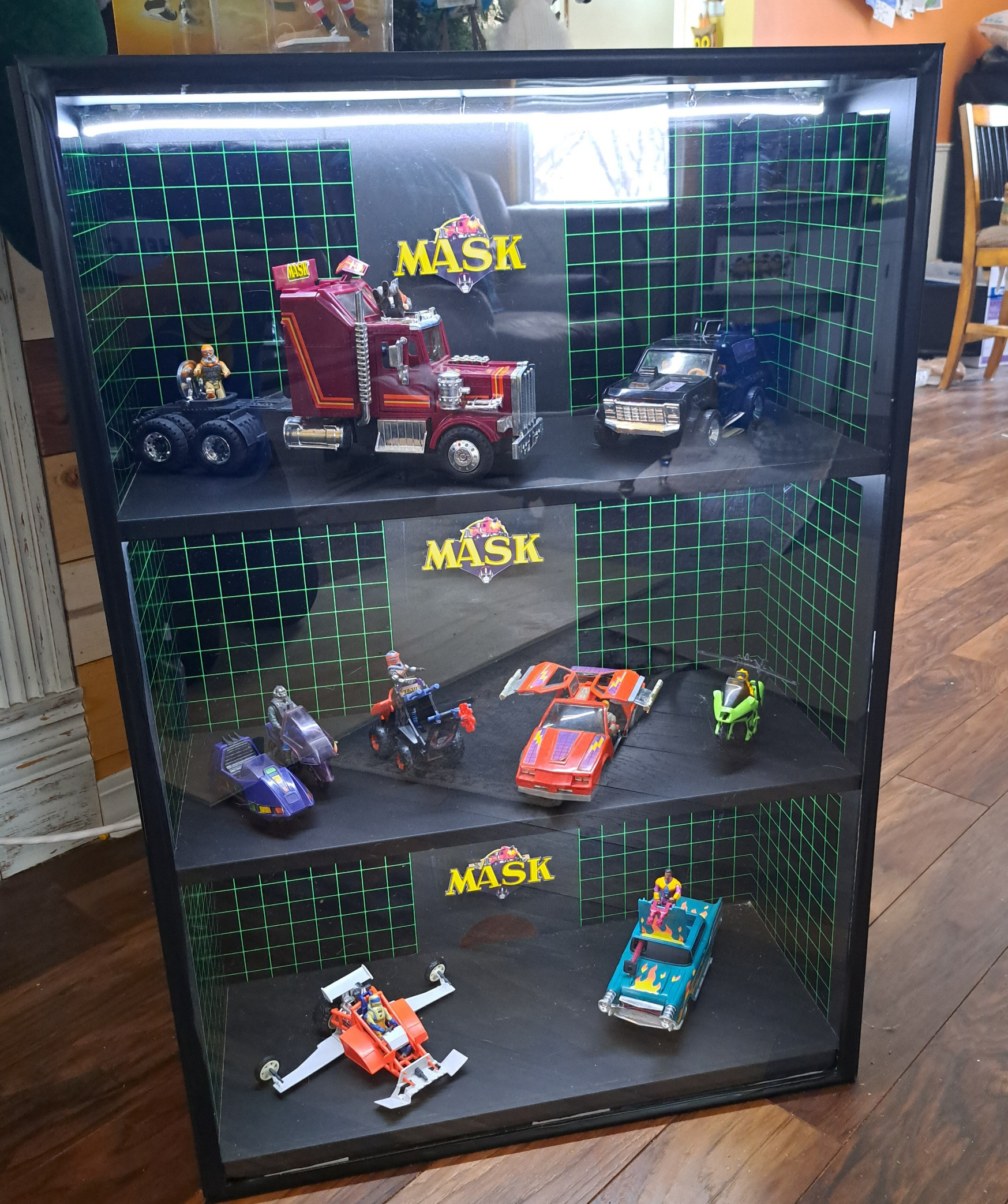 A toy case I made with things I bought from cheap box stores ...