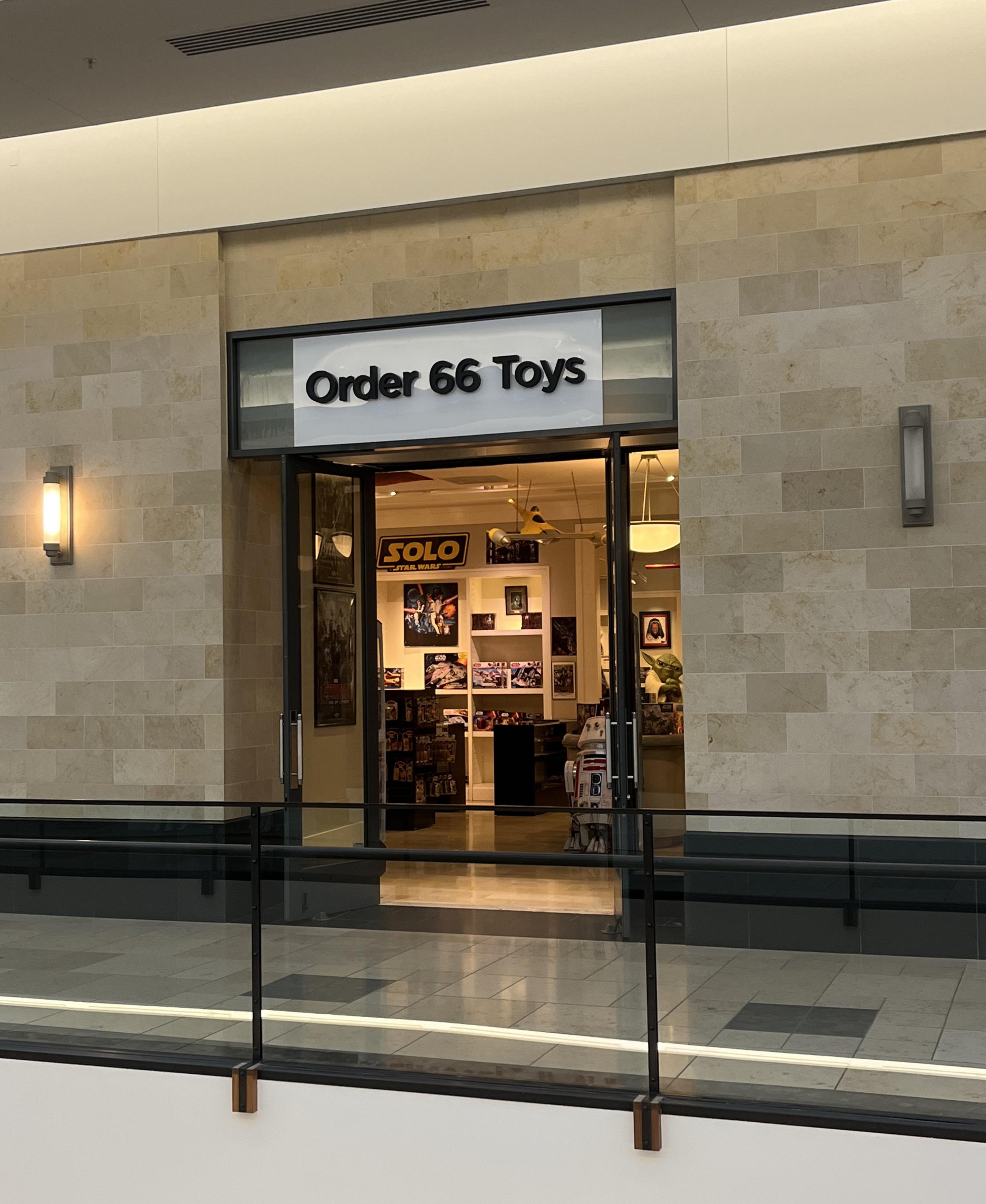 “66 Life Size Jar Jar Plush Dolls, please.” - MyConfinedSpace