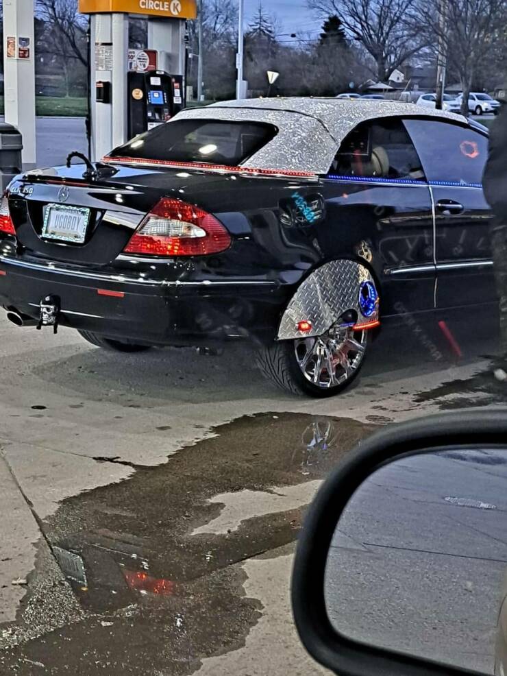 blinged out car - MyConfinedSpace