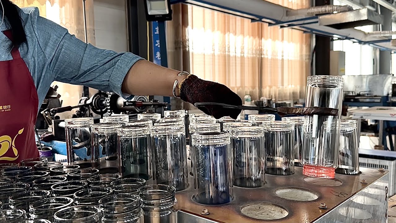 The amazing production process of double-layer glass water cups, a ...