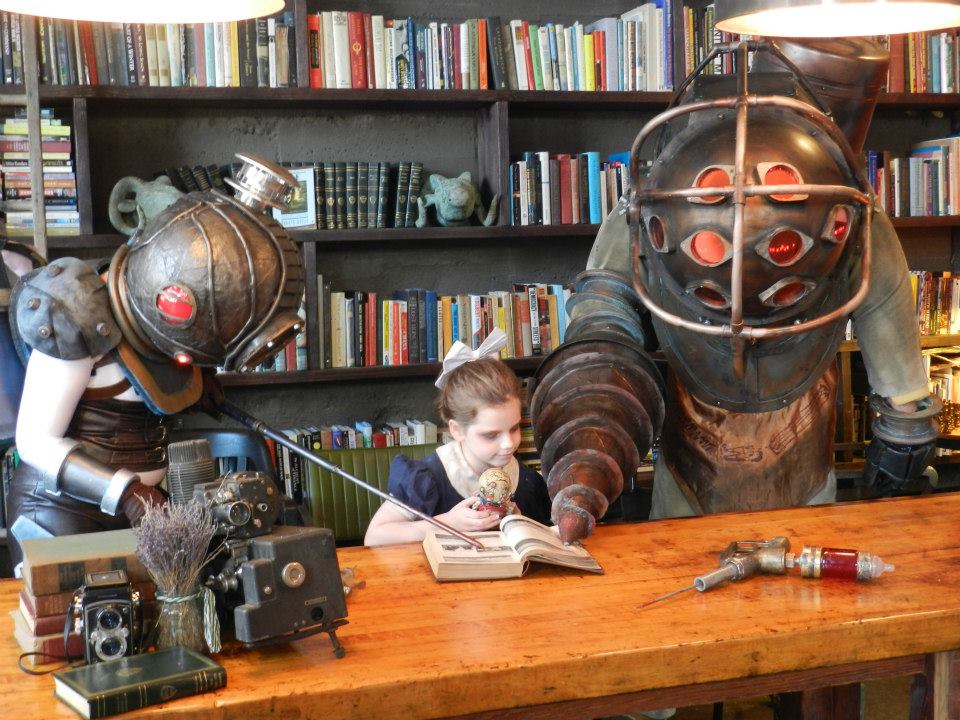 Bioshock Cosplay - MyConfinedSpace