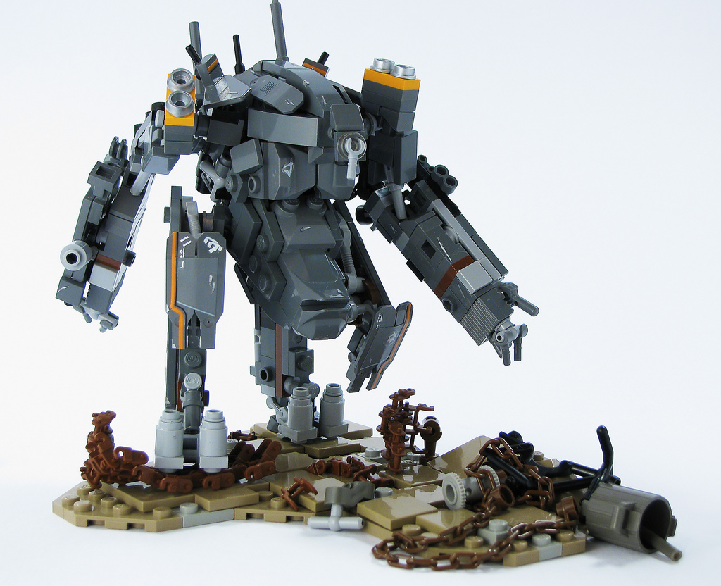 Lego District 9 - MyConfinedSpace